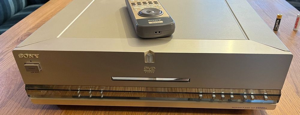 Sony DVP S 9000 ES (Esprit) in Champagner SACD (Gebraucht) in Réclère ...