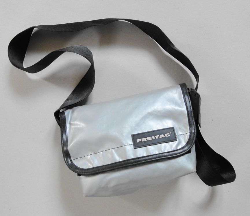 FREITAG Tasche / Umhängetasche, grau | Kaufen auf Ricardo