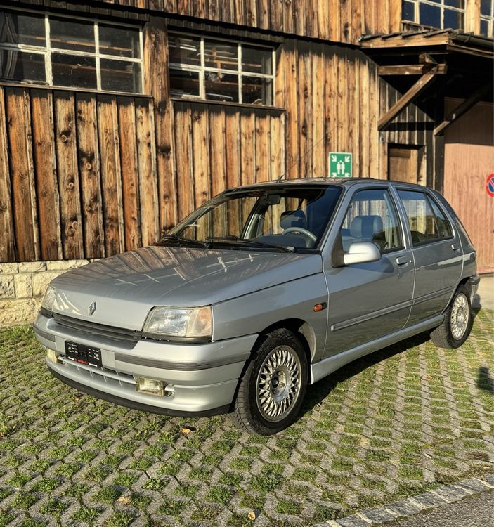 Clio Baccara (D'occasion) à La Neuveville pour CHF 1 – retrait ...