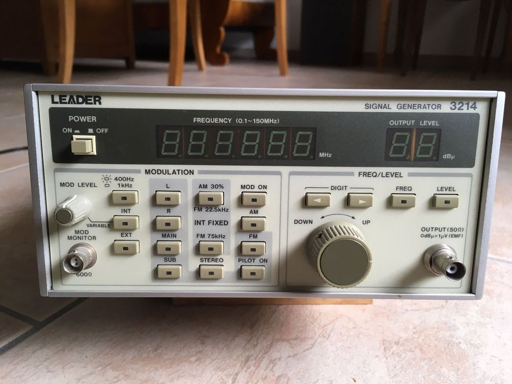 Leader 3214 Signal Generator (Gebraucht) in Wohlen AG für CHF 175 – mit ...
