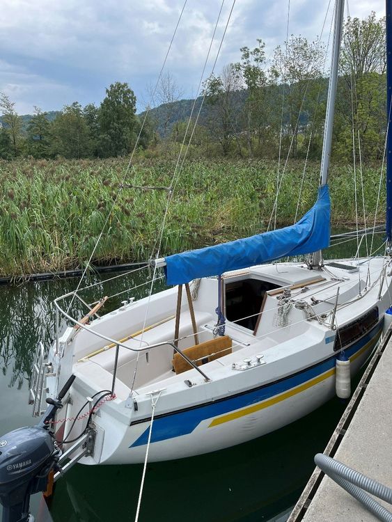 Boot Jeanneau Brio 6,6X2.5m Segelfläche18m2 Cheyres (Gebraucht) in ...