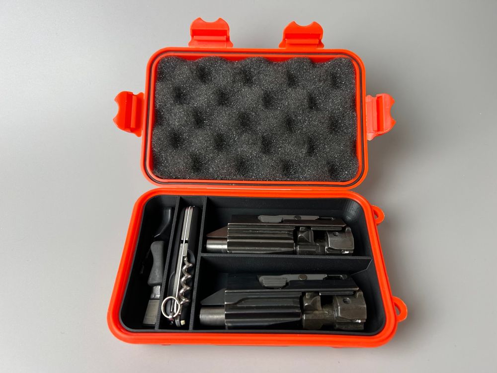 Verschlussbox robust zu Sturmgewehr 90 - Stgw90 - Orange (Neu und ...