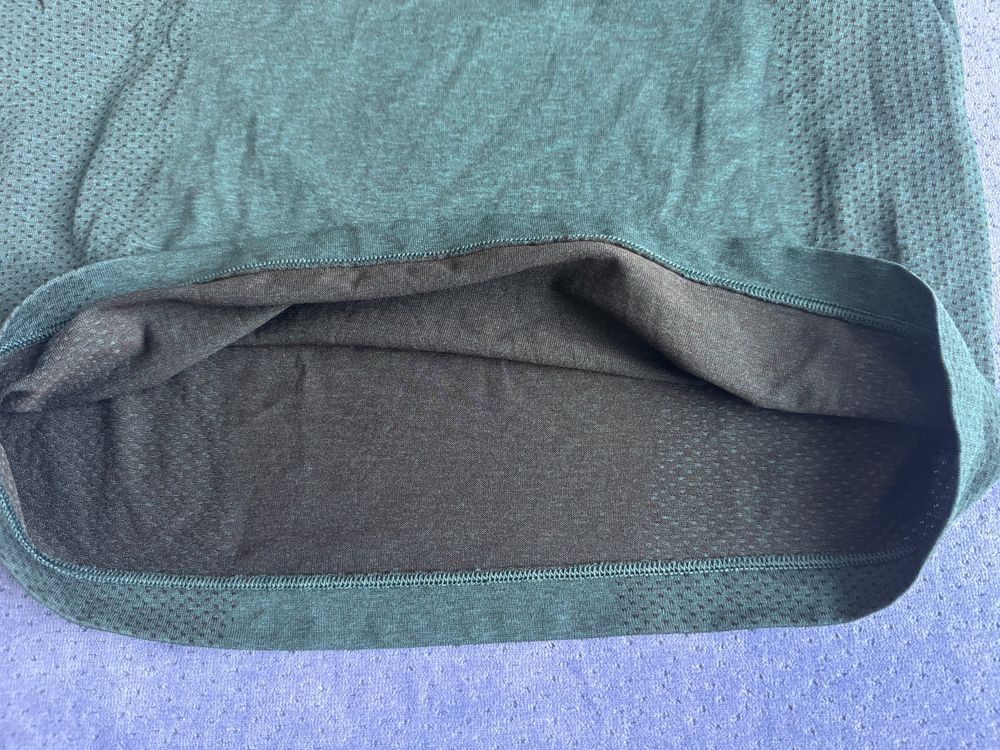 Gym Shirt, Gymshark Gr. XS/S, lang Arm (Gebraucht) in Siebnen für CHF ...