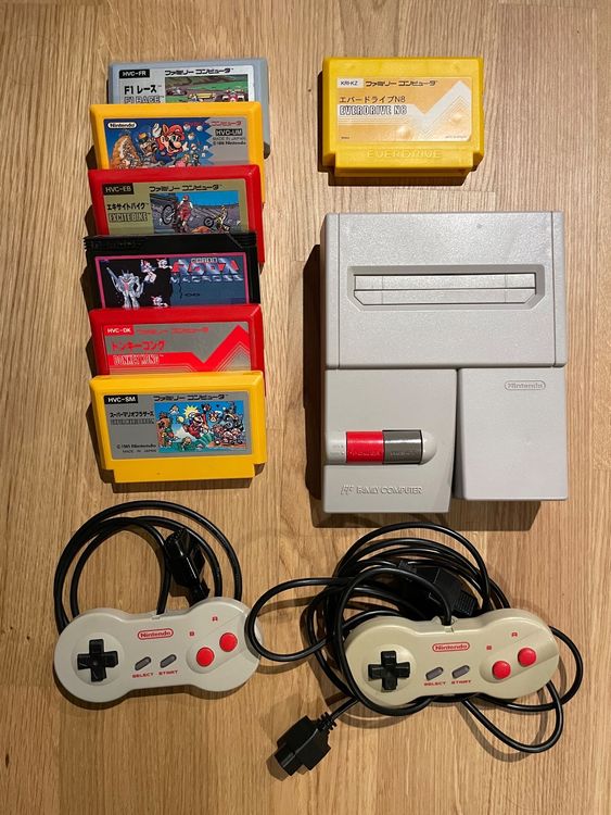 Nintendo Famicom top loader RGB Konsole und Spiele (Gebraucht) in ...