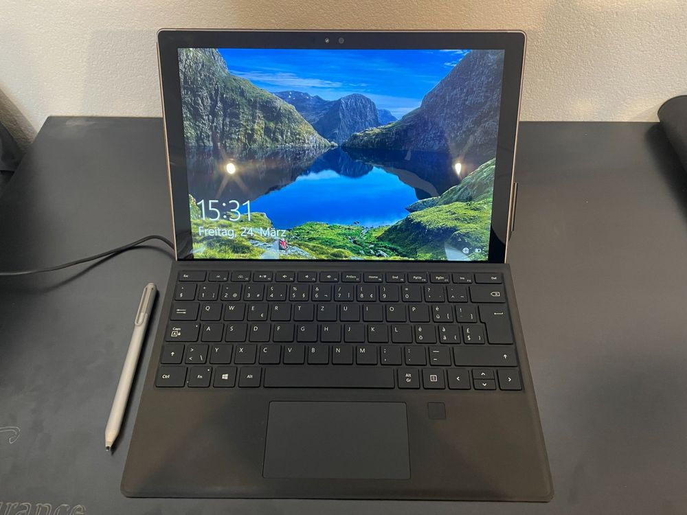 Microsoft Surface Pro 4 / i7 Processor / 512GB / 16GB RAM (Gebraucht) in St. Moritz für CHF 301 ...