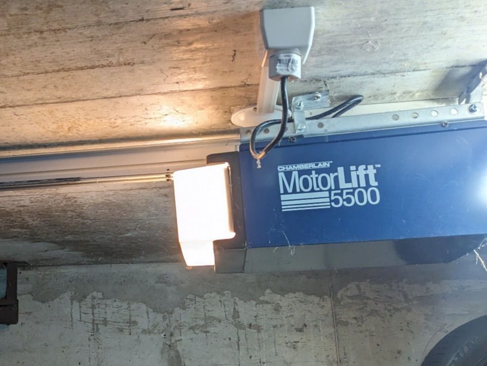 Garagentorantrieb Chamberlain MotorLift 5500 (Gebraucht) in St. Gallen ...
