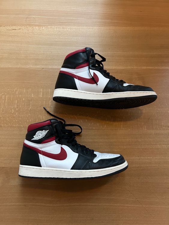 Jordan 1 Retro hoch schwarz rot (Gebraucht) in Obstalden für CHF 150 ...