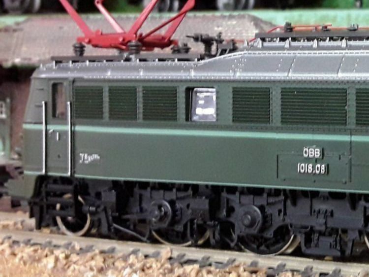 ROCO ___ ÖBB Lokomotive BR 1018 __ mit OVP __ Spur H0 (D'occasion) à ...