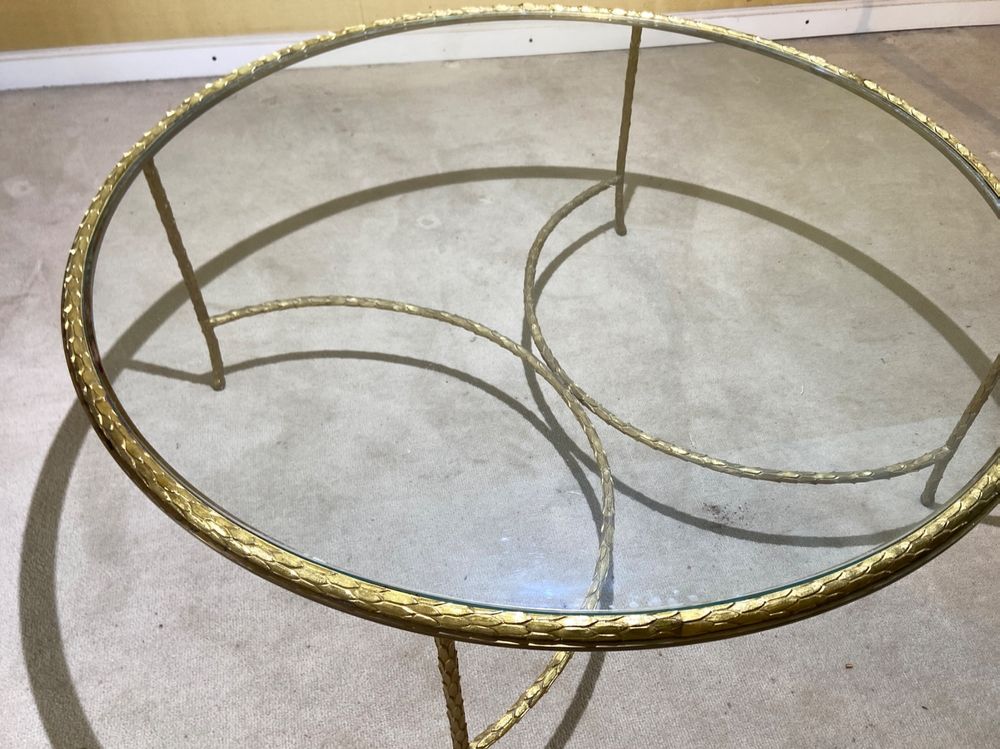 Verkauf am 24. Jan 🔵 Clubtisch MAISON CHARLES (Gebraucht) in Zürich für ...