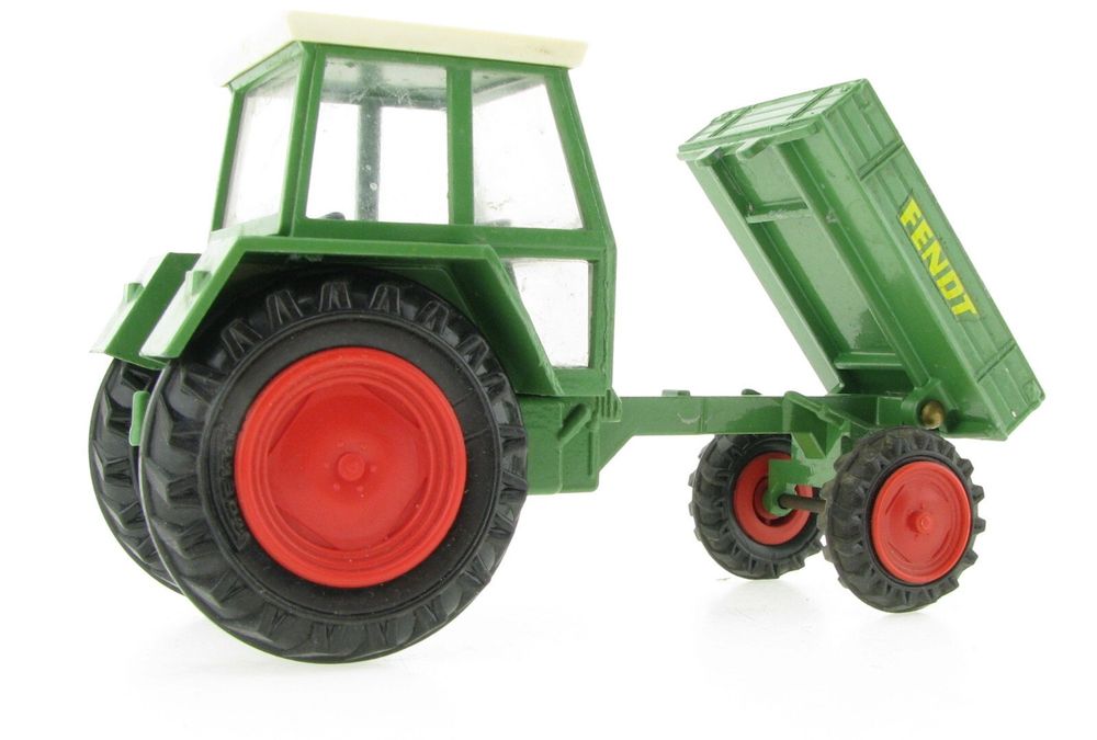 CURSOR 478 FENDT Geräteträger Modell Traktor 1:43 Bulldog (Neu und ...