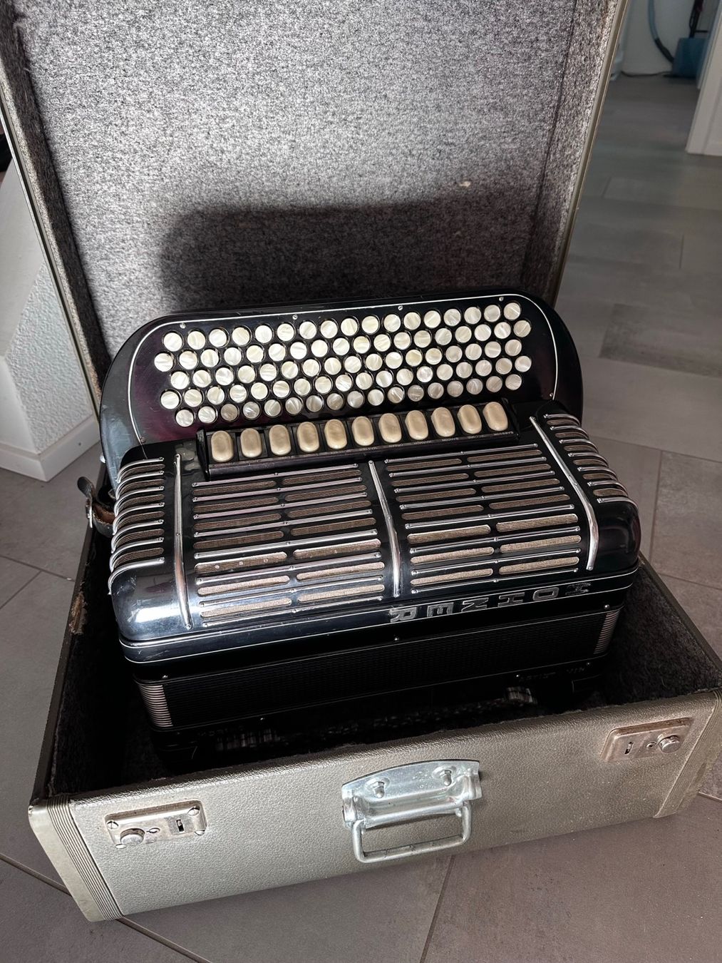 Hohner Morino Artiste VIN | Top Zustand, Sommerhit! 🎶 (Gebraucht) in ...