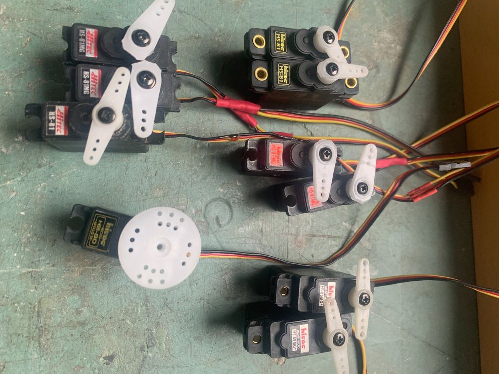 Hitec Servo H S 80/81/85 (Gebraucht) in Rothenthurm für CHF 25 – mit ...