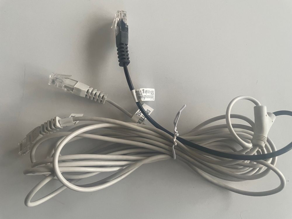 Fritzbox Kabel (Gebraucht) in Rodersdorf für CHF 1 – mit Lieferung auf ...