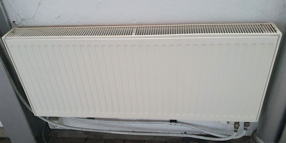 Heizwand / Heizkörper / Radiator quer ca Jg 2009 (Gebraucht) in Winterthur für CHF 70 – nur ...