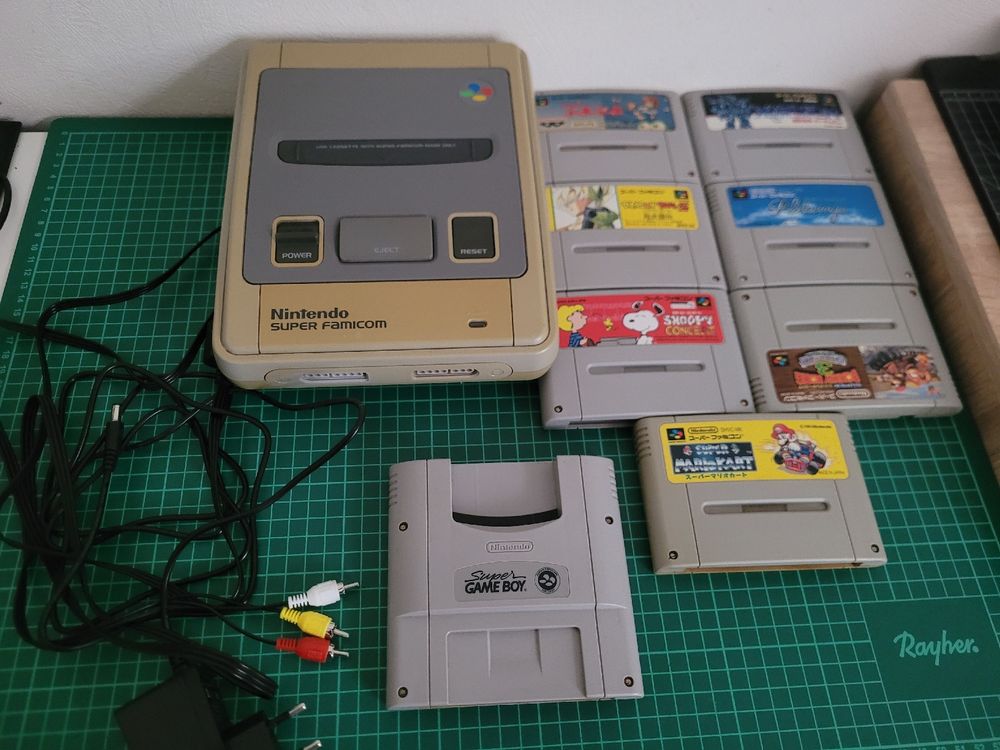 Nintendo Super Famicom SNES Console with Games and Adapter! (Gebraucht ...