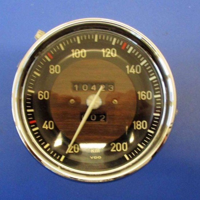 BMW 2000tilux BMW Neue Klasse Tacho bis 200 km/h Holz | Kaufen auf Ricardo