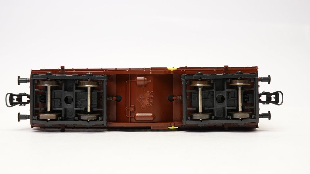 e27 Roco 4393A DB Güterwagen Shis Blechrollen braun | Kaufen auf Ricardo