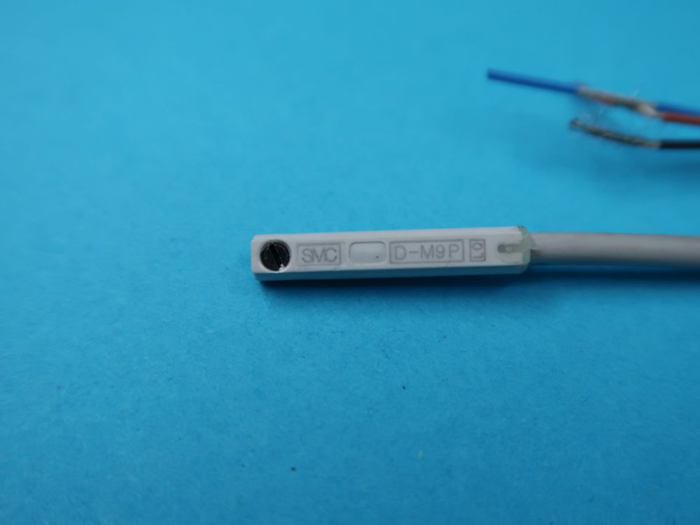 SMC Sensor D-M9P Hitachi (Neu (gemäss Beschreibung)) in Lömmenschwil ...