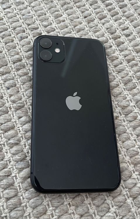Iphone 11 schwarz 64GB (Gebraucht) in Bülach für CHF 199 – mit ...