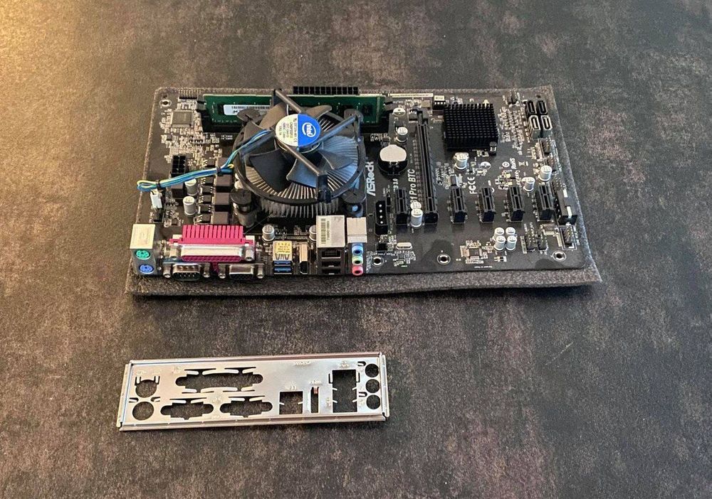 Mining SET. Für 6 GPUs... | Kaufen auf Ricardo