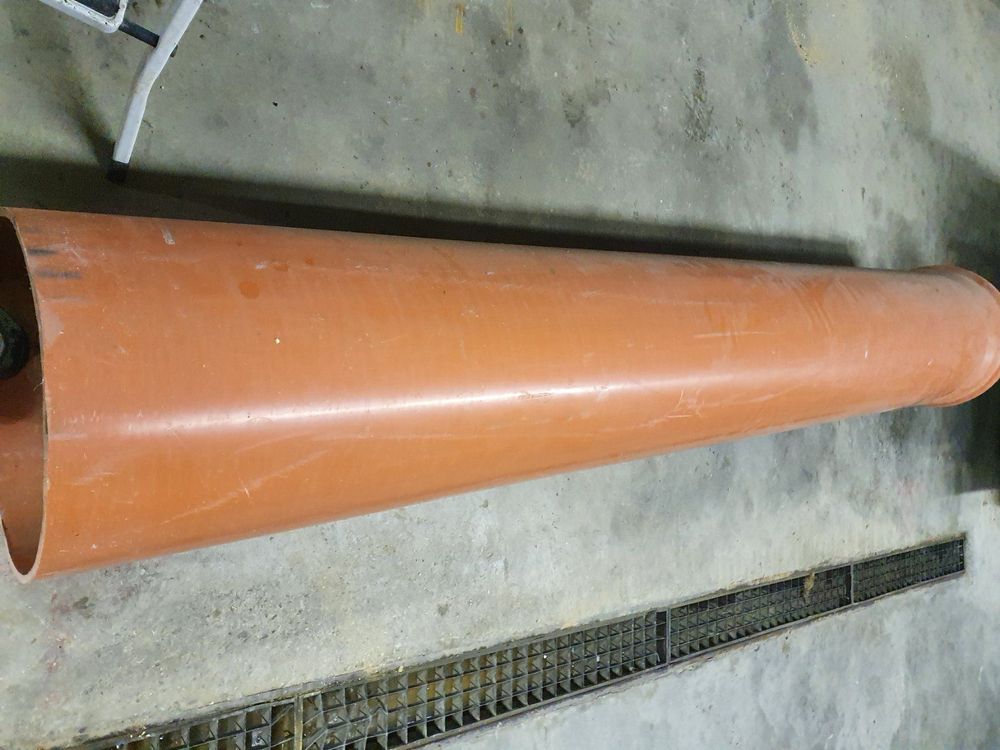 PVC Kanalrohr DN 400 (Gebraucht) in Ufhusen für CHF 5 – mit Lieferung ...