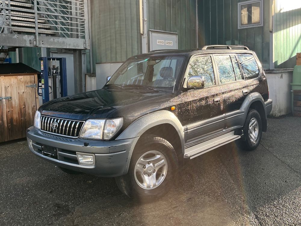 TOYOTA VX 300 V6 - 50th anniversary (Gebraucht) in Meyrin für CHF 17000 ...
