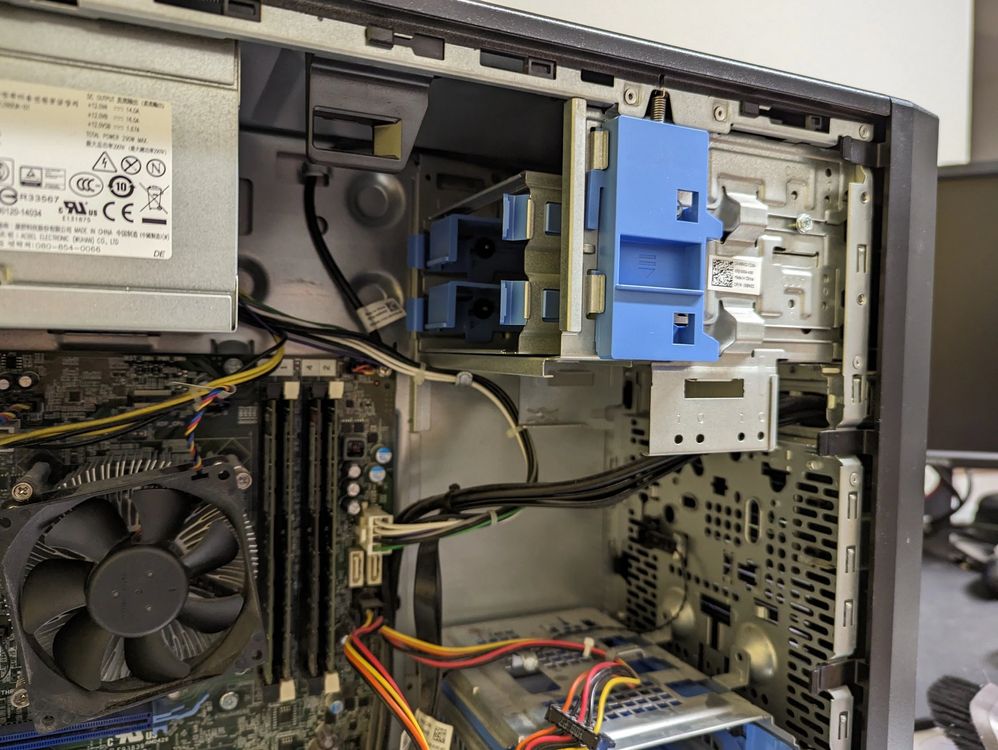 Dell PowerEdge T20 - 20-3708 (Gebraucht) in Langenthal für CHF 100 ...