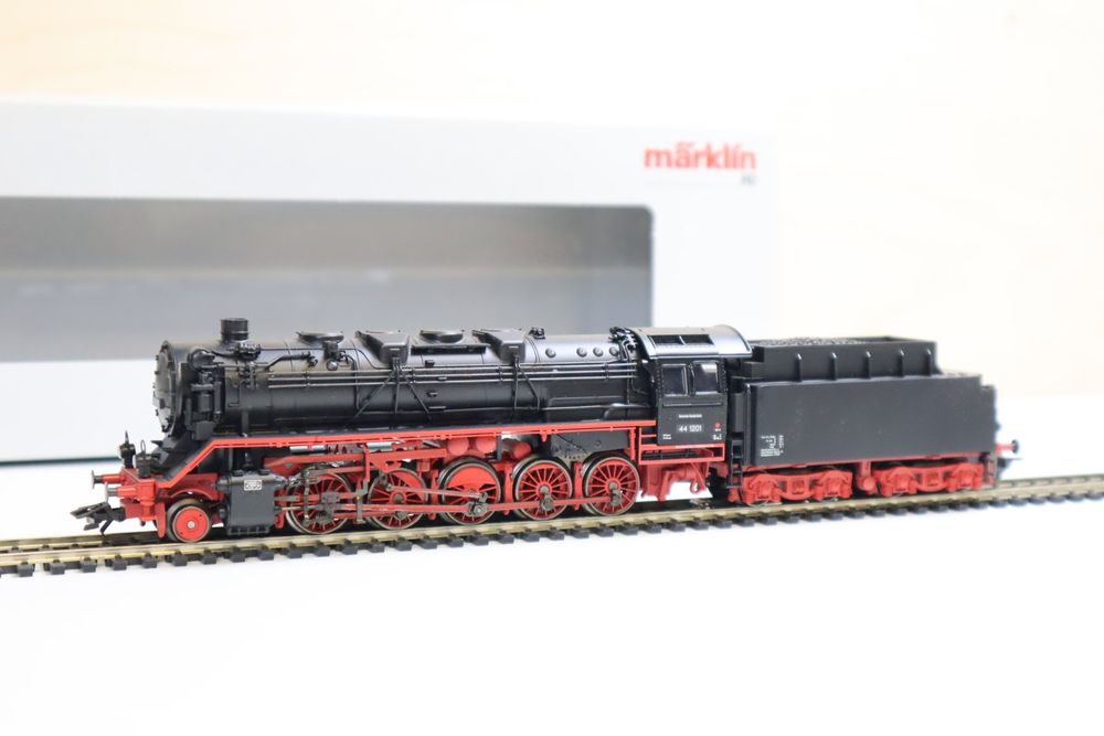Märklin Dampflok BR 44 1201 - MFX + Sound - 29440 (Gebraucht) in ...