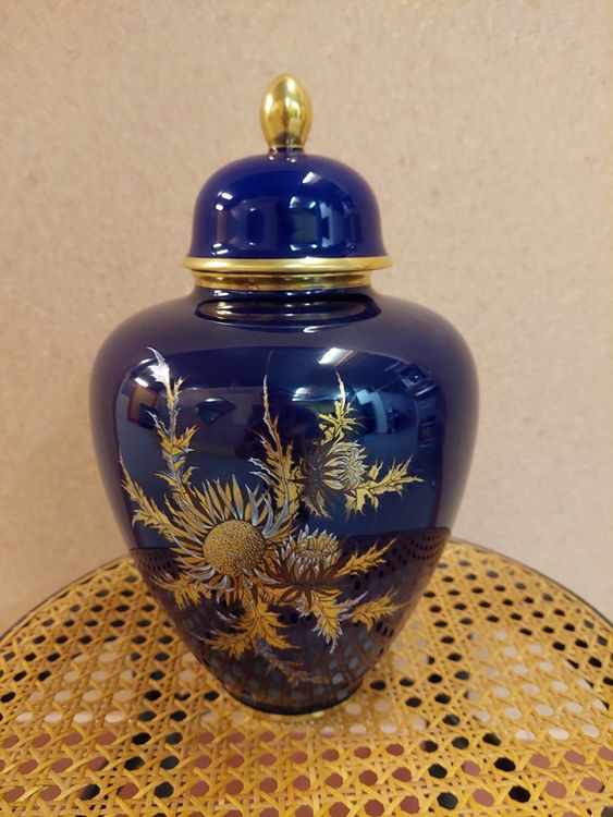 Blaue Vintage Vase mit Deckel, Golddekor, Top Zustand! (Gebraucht) in ...