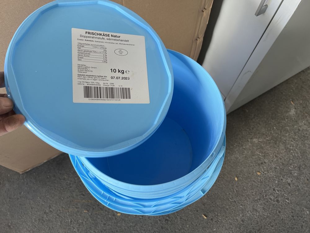 10x Kunststoffeimer 10 Liter, blau (Gebraucht) in Altstätten SG für CHF ...