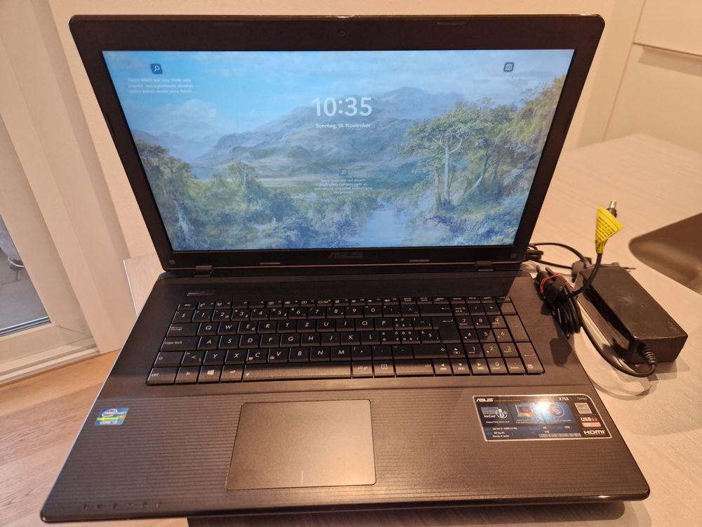 ASUS X75A Notebook mit 500 GB Sandisk SSD und Windows 11 (Gebraucht) in ...