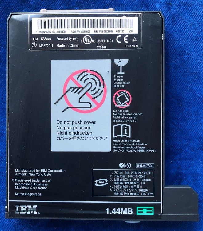 IBM Thinkpad Floppy Laufwerke (Gebraucht) in für CHF 15 – mit Lieferung ...
