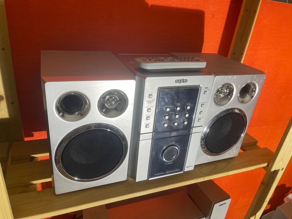 SANYO Mini Anlage (Gebraucht) in für CHF 1 – nur Abholung auf Ricardo ...