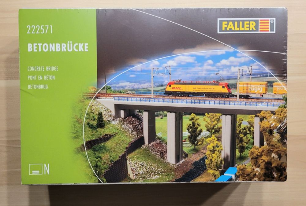 Faller 222571 Bausatz Betonbrücke, Länge 365 mm Spur N (Neu und ...
