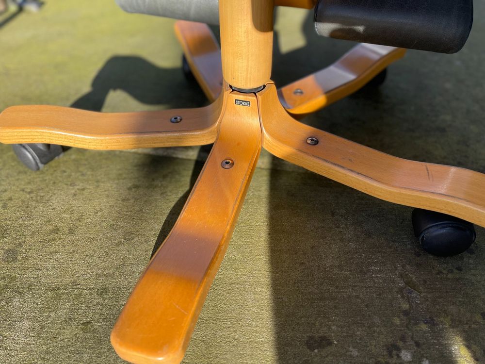 STOKKE VARIER WING BALANS ergonomischer Kniestuhl | Kaufen auf Ricardo