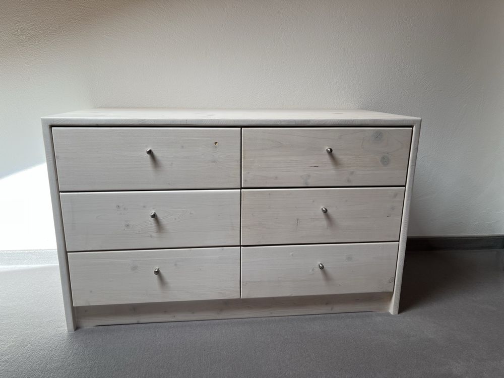 Holzkommode weiss mit sechs Schubladen (Gebraucht) in Meggen für CHF 30 ...