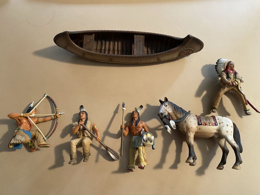 Schleich Indianer Figuren (mit Pferd und Kanu) (Gebraucht) in Zürich ...