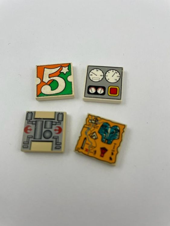 Lego Basic Tiles bedruckt (Gebraucht) in Thalwil für CHF 3 – mit ...