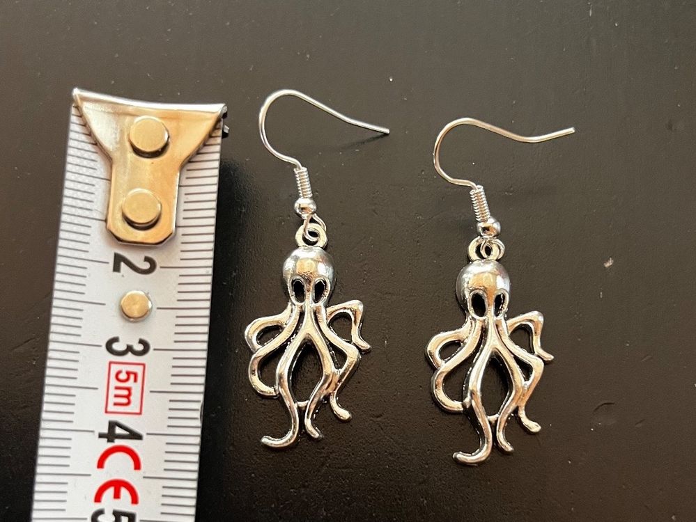 Ohrringe mit Octopus (Neu (gemäss Beschreibung)) in Gams für CHF 6 ...