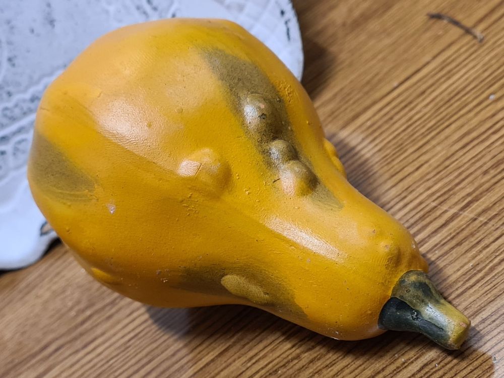 1 Deko Zierkürbis aus Ton, 12x7.5 cm (Neu (gemäss Beschreibung)) in ...