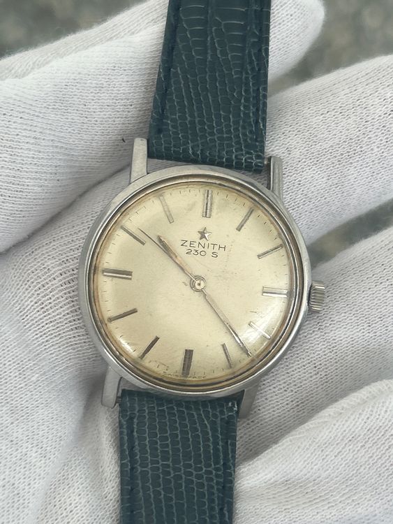 Zenith 230 S (Gebraucht) in Schlieren für CHF 63 – mit Lieferung auf ...