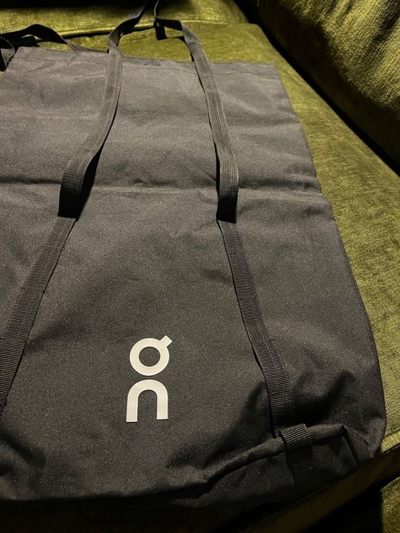 On Running AMBASSADOR PACK BLACK -Sporttasche NEU | Kaufen auf Ricardo