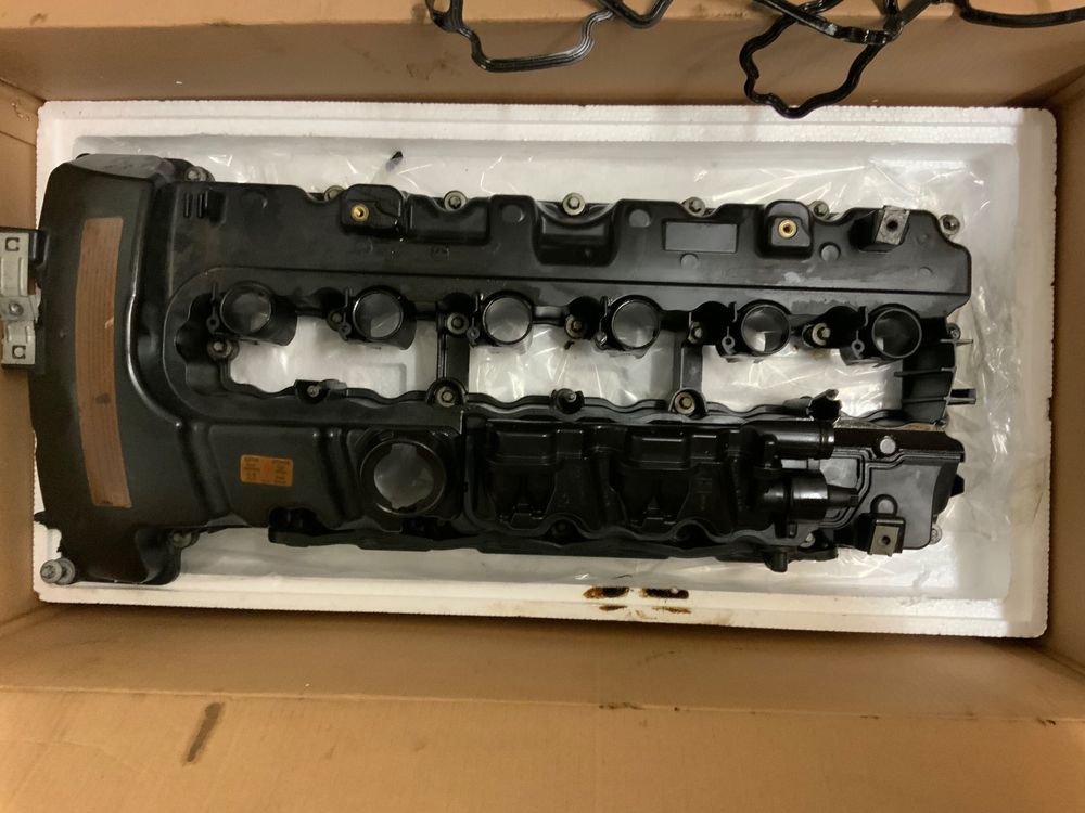 BMW N54 Ventildeckel (Gebraucht) in Basel für CHF 10 – mit Lieferung ...