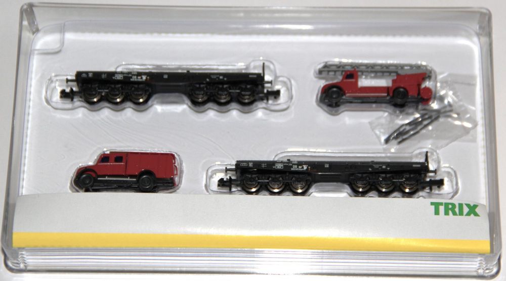 Minitrix 15506 - Schwerlastwagenset "Feuerwehr" - Spur N (Neu (gemäss Beschreibung)) in ...