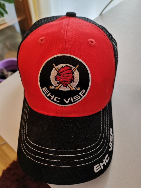 EHC VISP Cap mit altem Logo (Gebraucht) in für CHF 5 – mit Lieferung ...