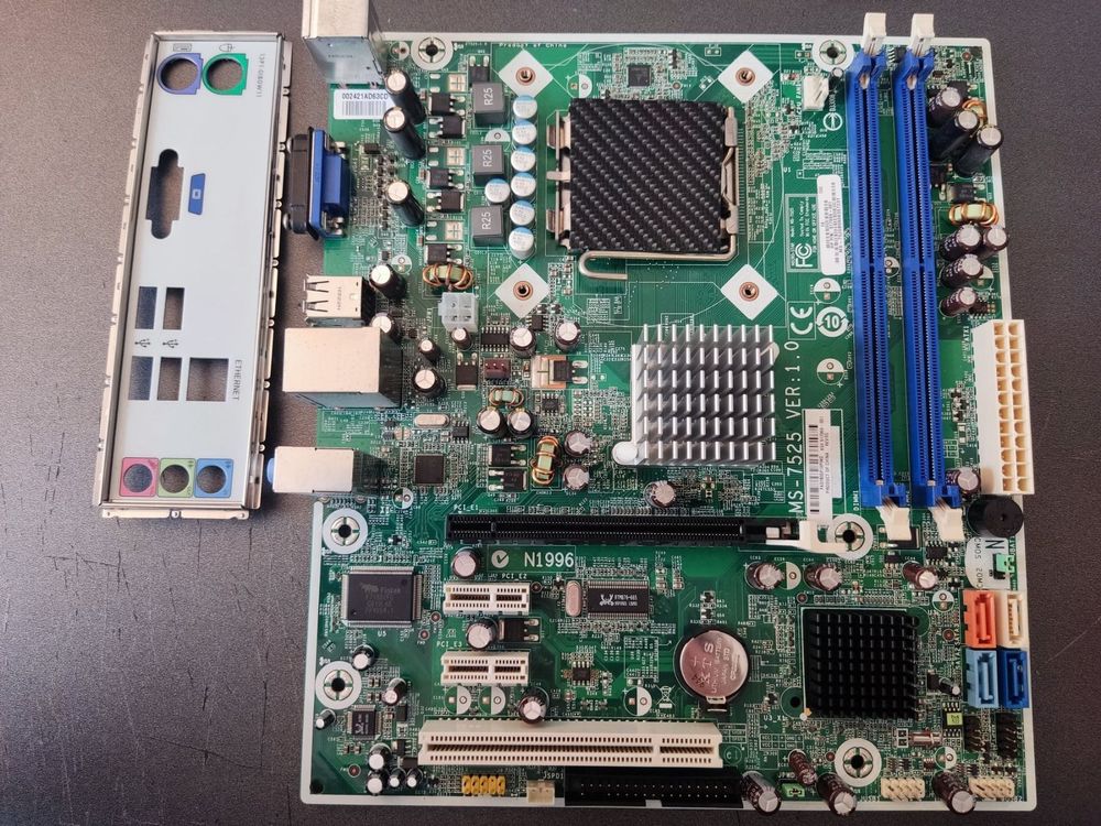 HP Compaq dx2420 MS-7525 Ver1.0 MB+Blende Sockel 775 (Gebraucht) in ...