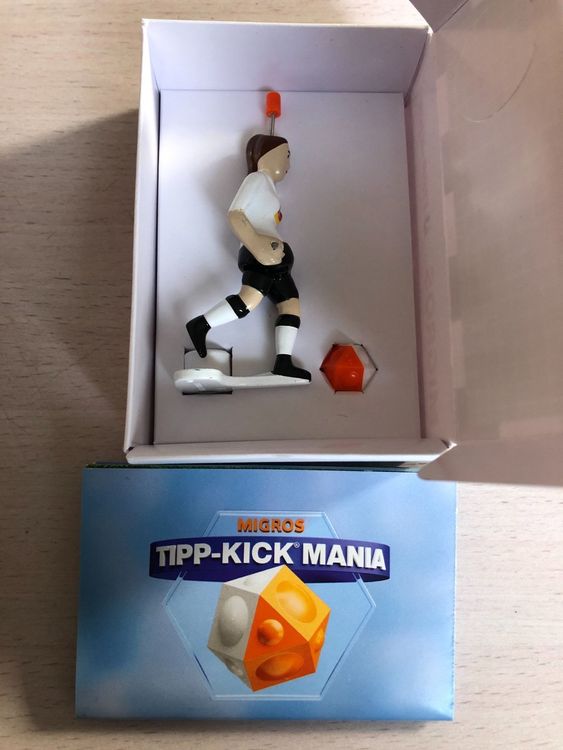 MIGROS Tipp-Kick Mania 2022 Figur Deutschland Nr. 10 (2) (Neu und originalverpackt) in Ibach für ...