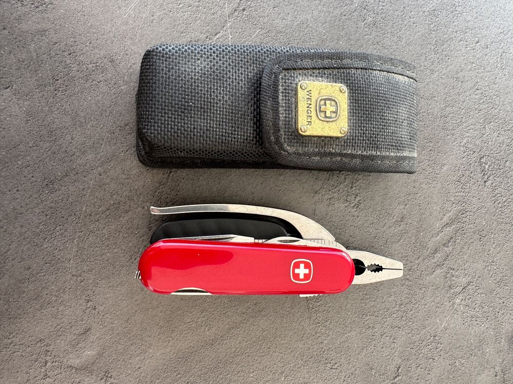Wenger Tool Messer (Gebraucht) in für CHF 76 – mit Lieferung auf ...