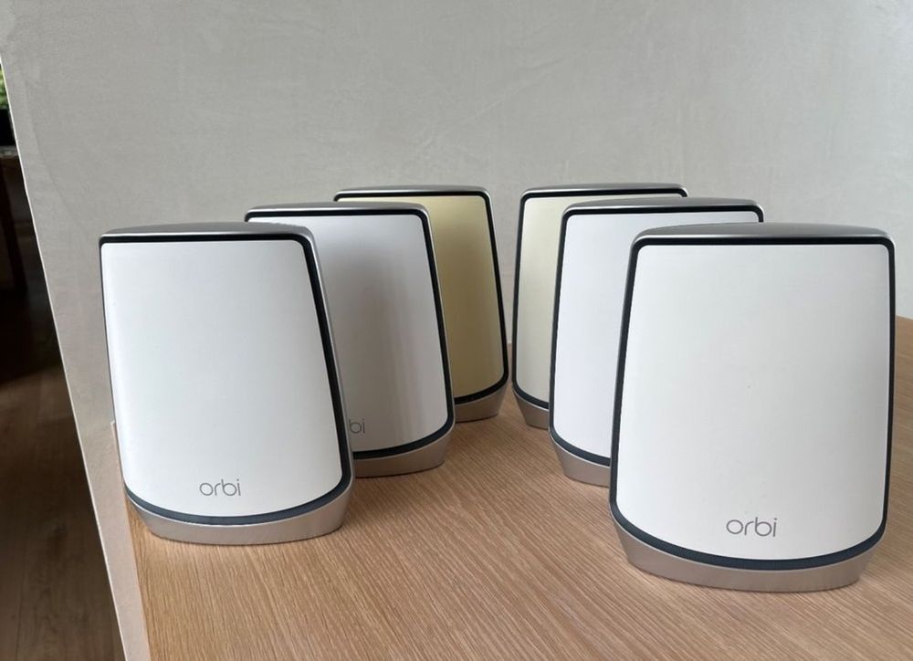 Orbi WiFi 6 Mesh System AX6000 – 1 Routeur RBR850 + 5 RBS850 (Gebraucht ...