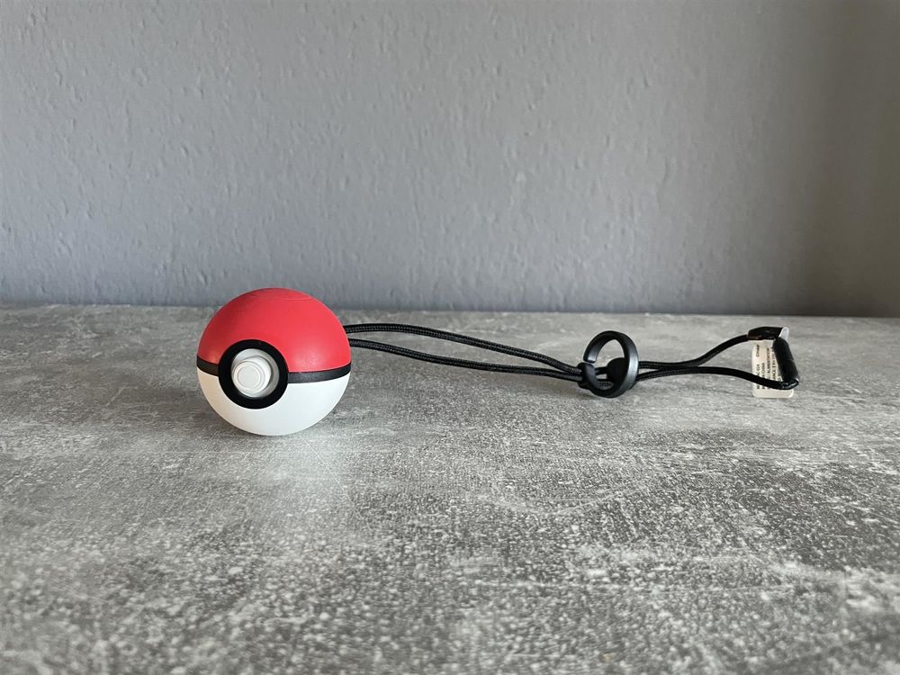 Pokeball Plus Controller (Neu (gemäss Beschreibung)) in Oberglatt ZH ...